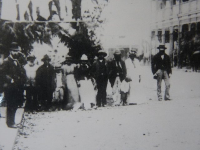 Aboriginal people welcome Gov & Lady Jersey to Armidale Feb 1893 ...
